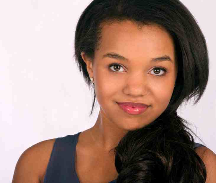 Picture of Daphne Blunt