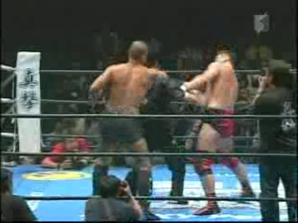 Picture of Shinjiro Ohtani vs. Kazunari Murakami (2001/6/14)