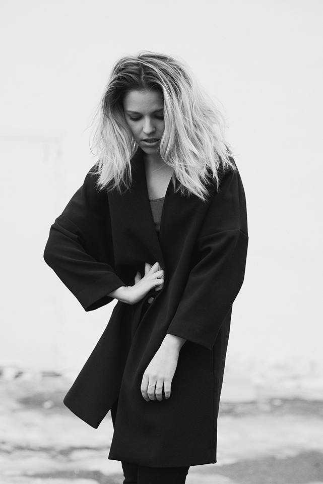 Sarah-Jeanne Labrosse picture