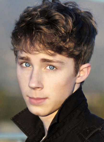 Picture of Joey Luthman