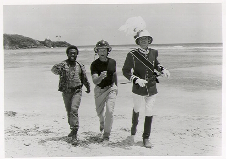 Club Paradise picture