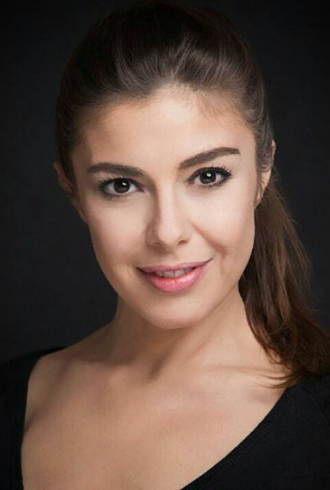 Gözde Kansu picture