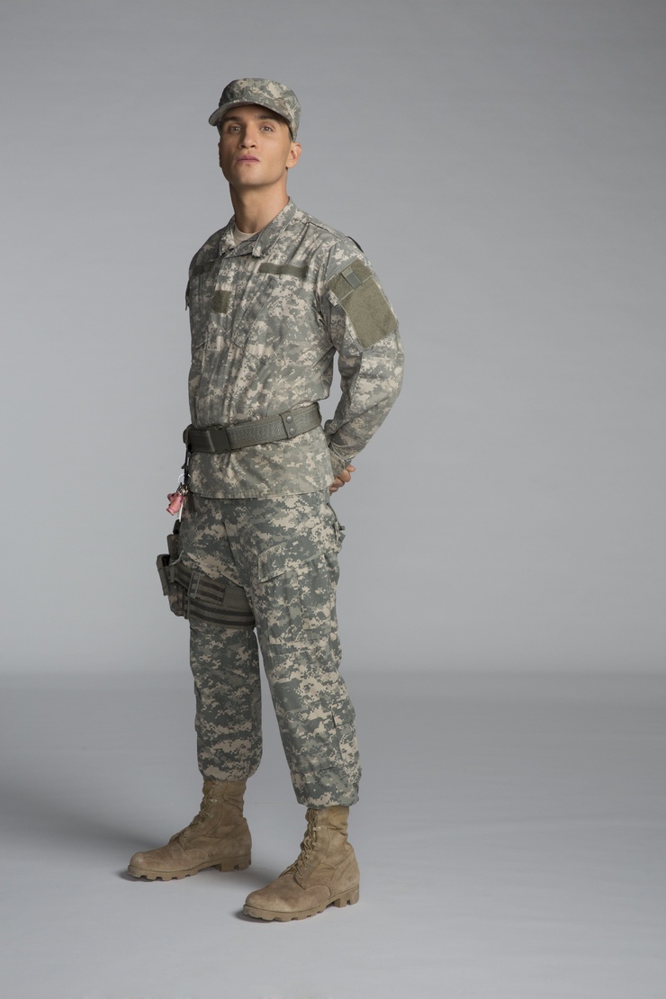 Picture of Ari Millen