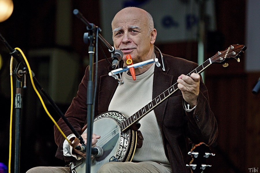 Picture of Ivan Mládek