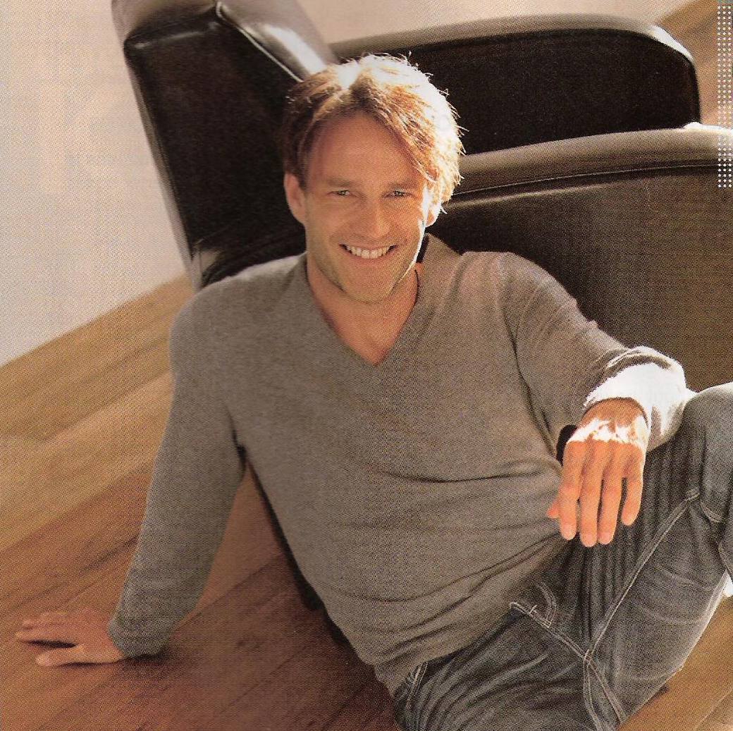 Picture of Stephen Moyer