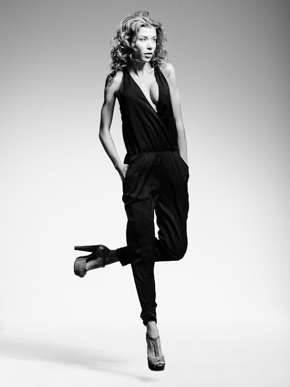 Picture of Anna Hanks