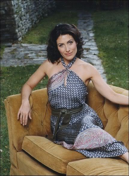 Picture of Lisa Edelstein