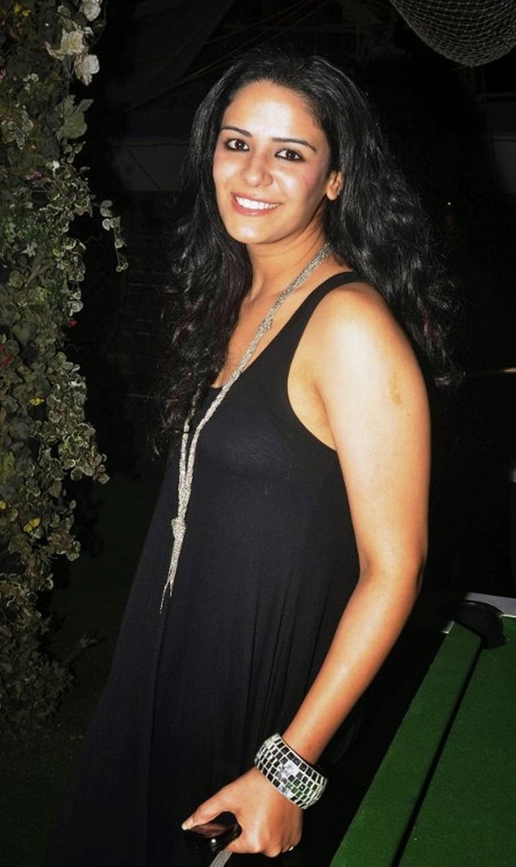 Picture of Mona Singh