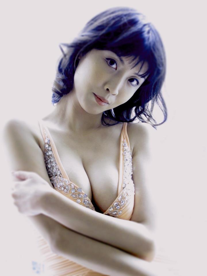 Flora Cheung picture