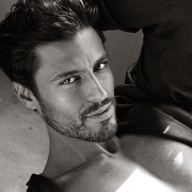 Listal - List the stuff you love! Movies, TV, music, games and books