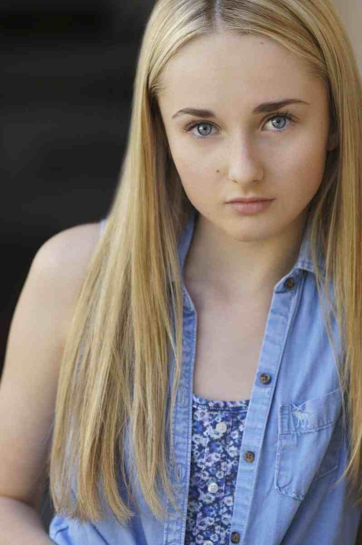 Caroline Labrum image