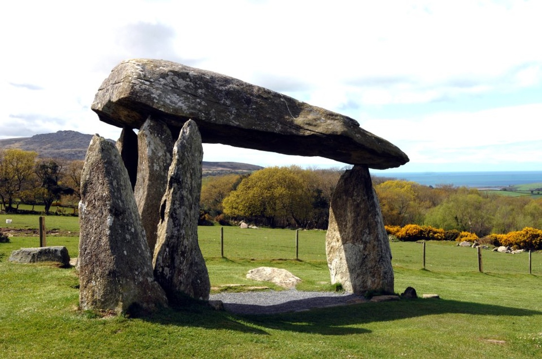 Pentre Ifan Cromlech, Wales