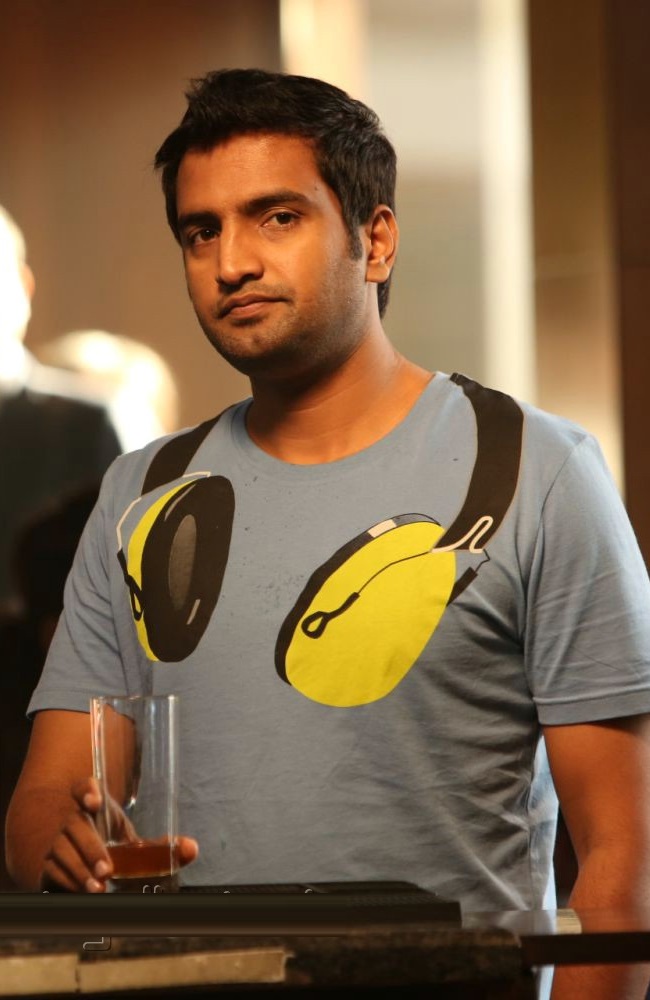 Picture of Santhanam