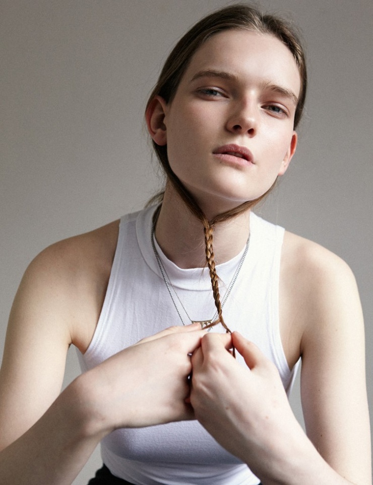 Picture of Lucy Evans (model)