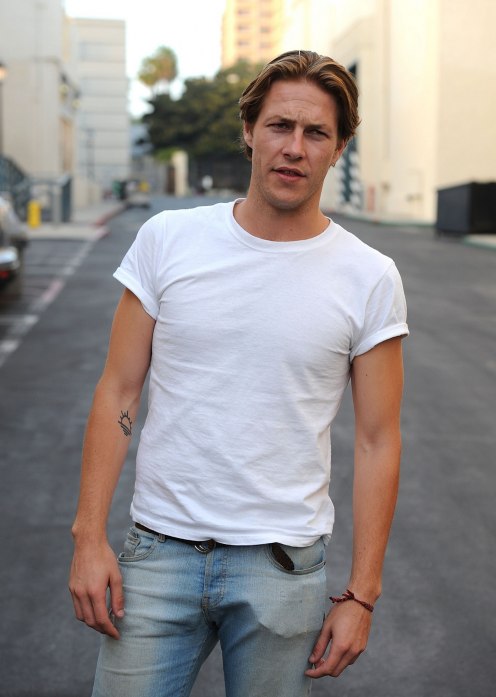 Luke Bracey image