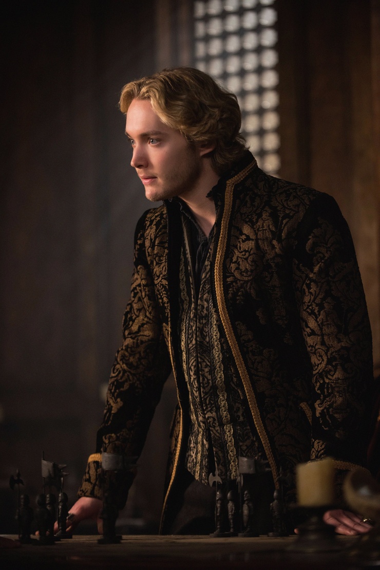 Toby Regbo picture