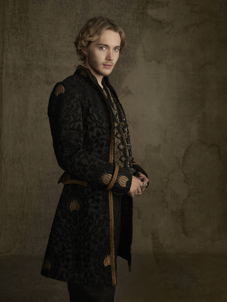 Picture of Toby Regbo