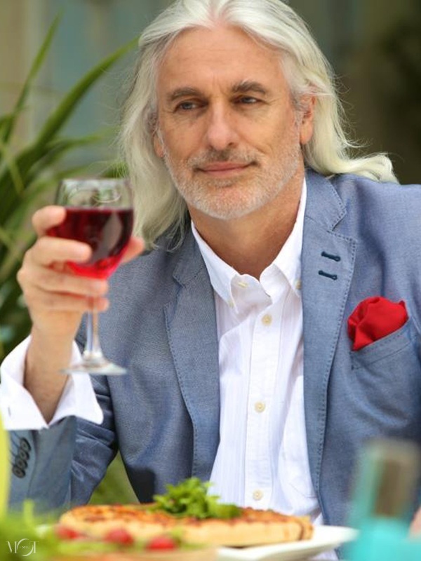 Picture of Nick Collis