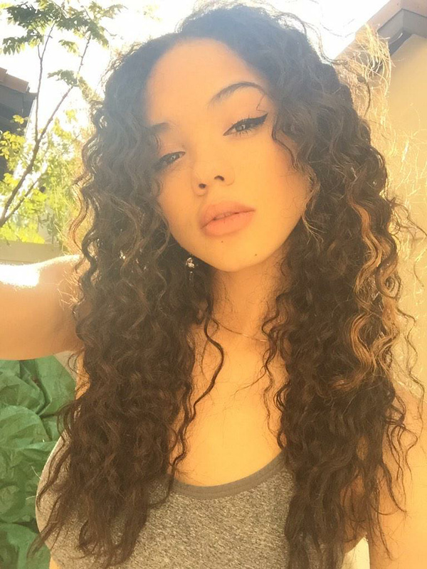 Picture of Alexis Mackenzie