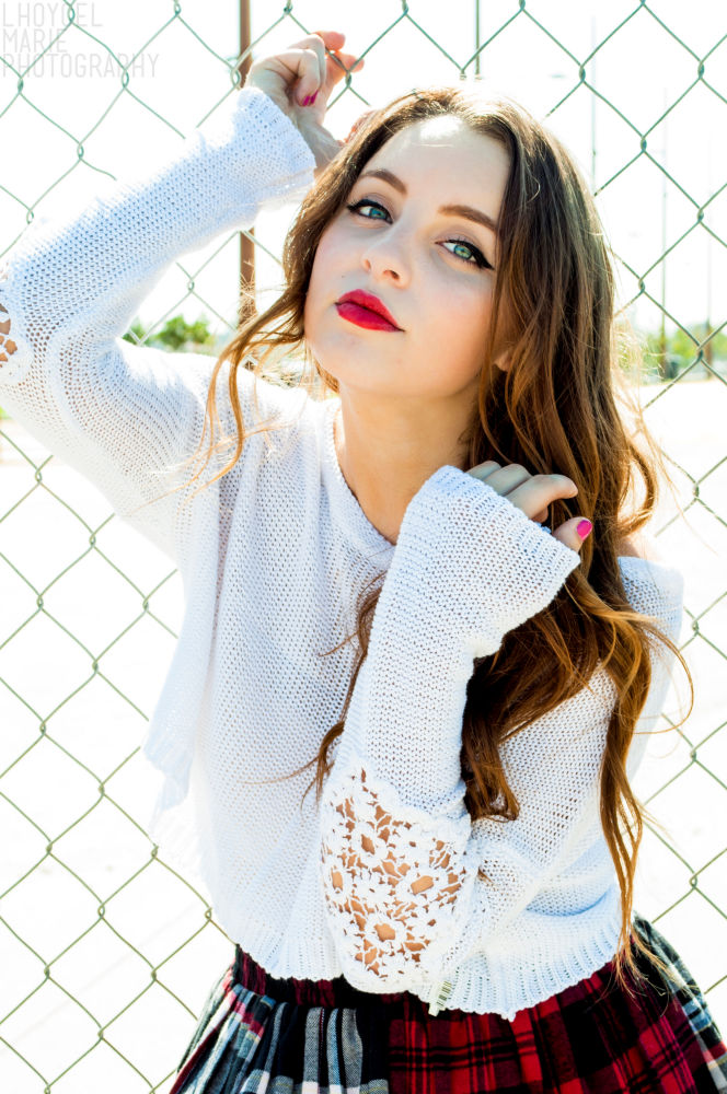 Picture of Alexa Losey