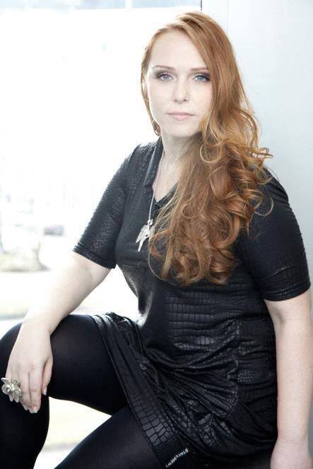 Sandy Dietrich image