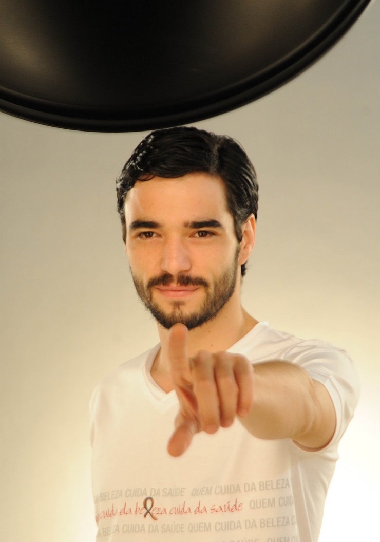 Picture of Caio Blat
