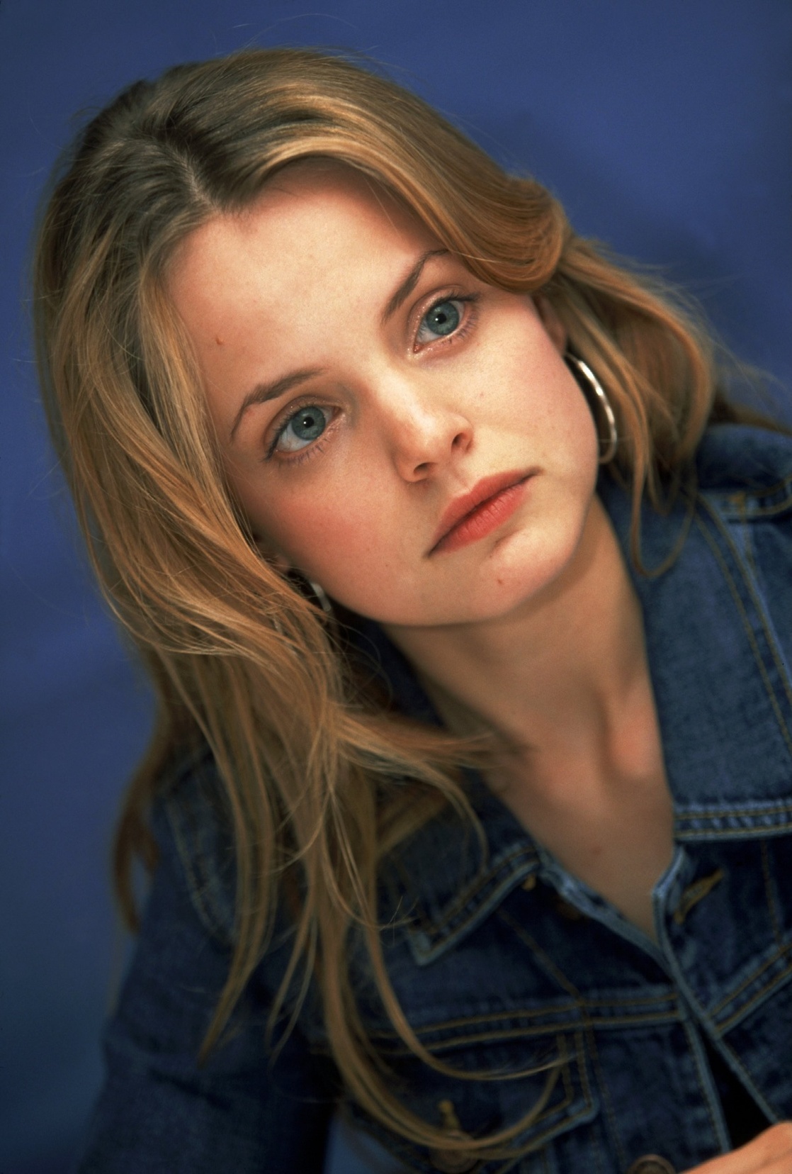 Picture of Mena Suvari
