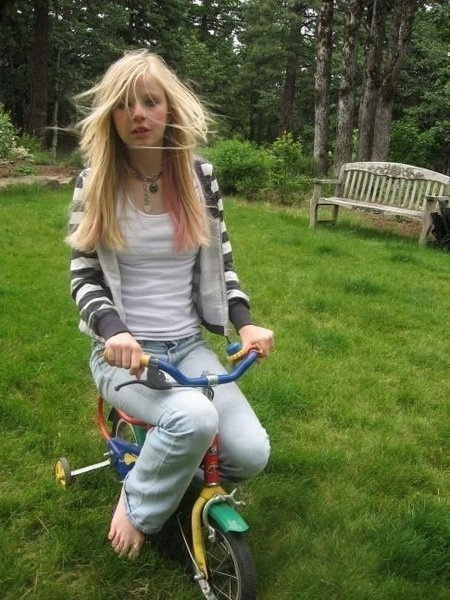 Picture of Zoe Kimball
