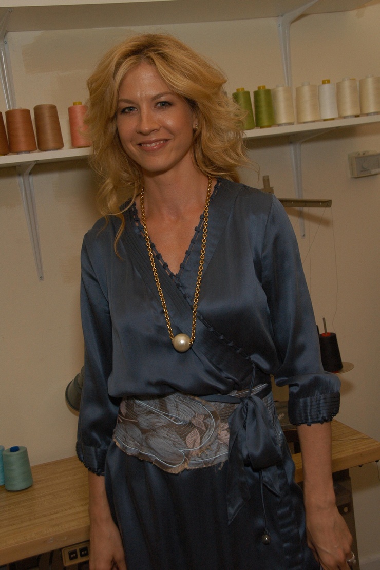 Picture of Jenna Elfman