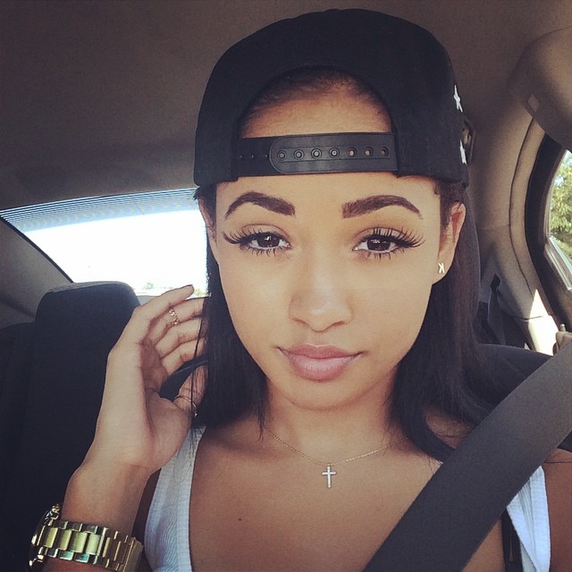 Kayla Phillips picture