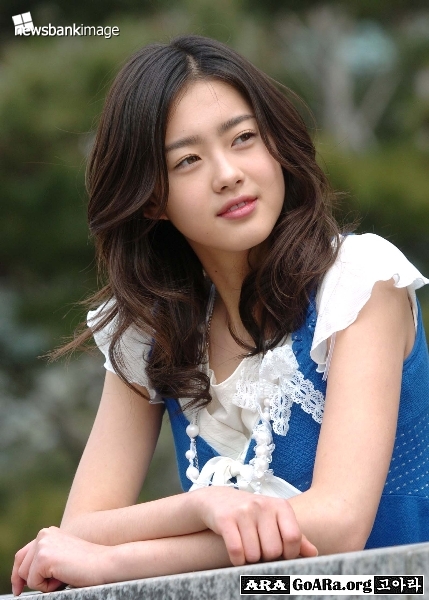 Picture of Ara