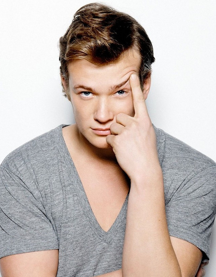 Picture of Ed Speleers