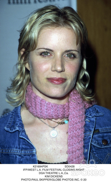 Picture of Kim Dickens
