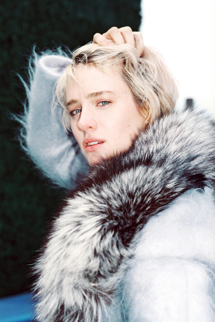 Mackenzie Davis picture
