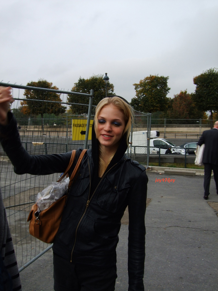 Picture of Erin Heatherton