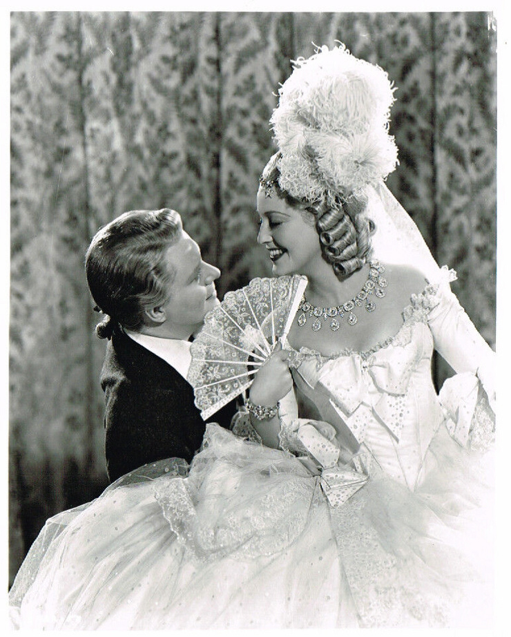 Picture of Jeanette MacDonald