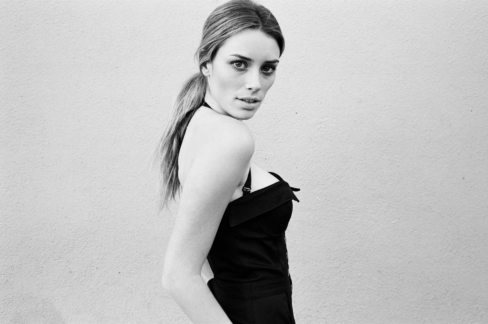 Picture of Arielle Vandenberg