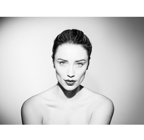Arielle Vandenberg picture