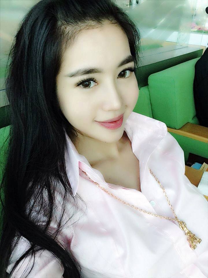 Picture of Elly Tran