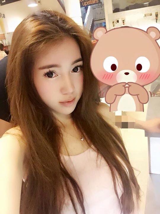 Picture of Elly Tran