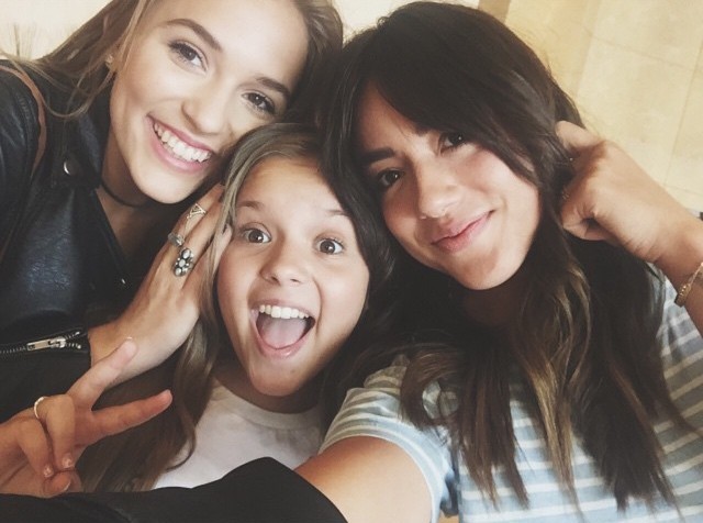 Picture of Chloe Bennet