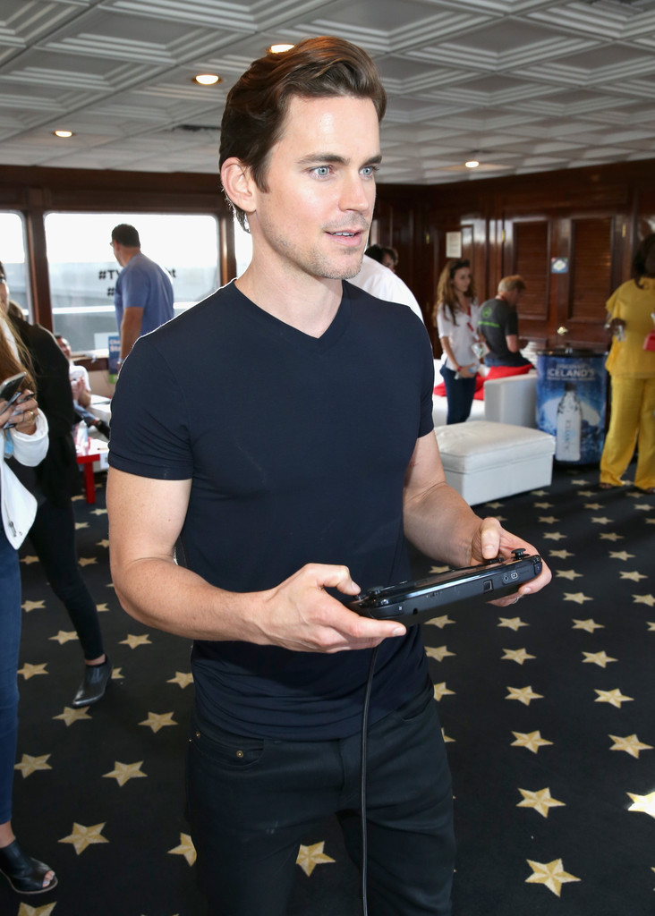 Matthew Bomer picture