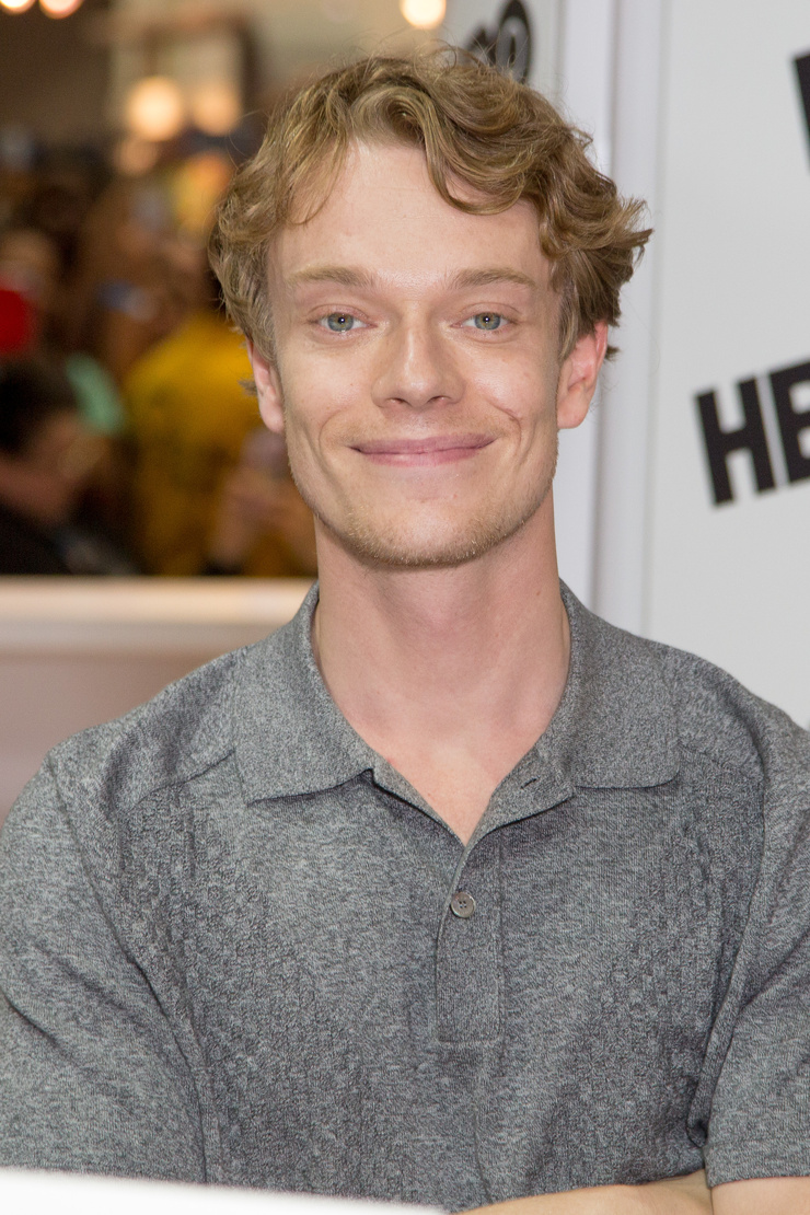 Alfie Allen image