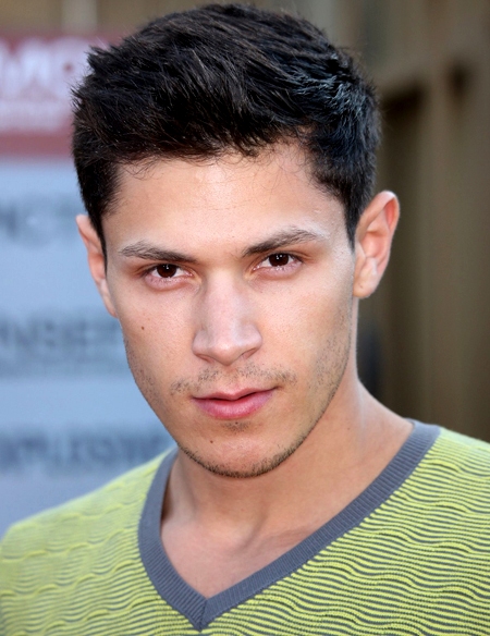 Picture of Alex Meraz
