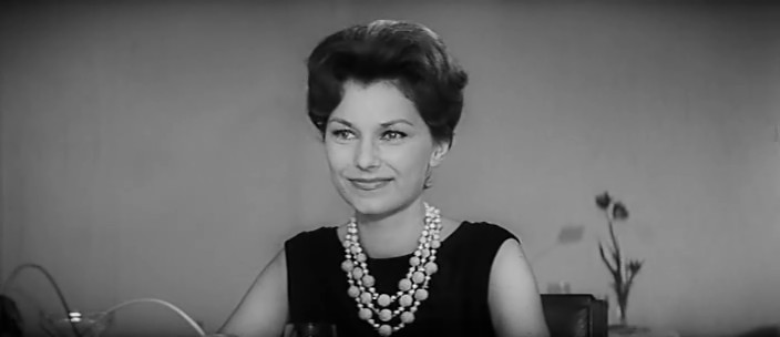 Picture of Christine Laszar