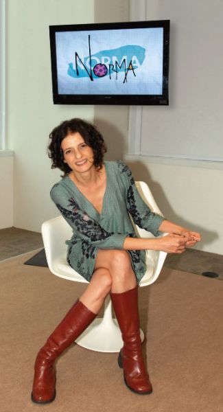 Picture of Denise Fraga