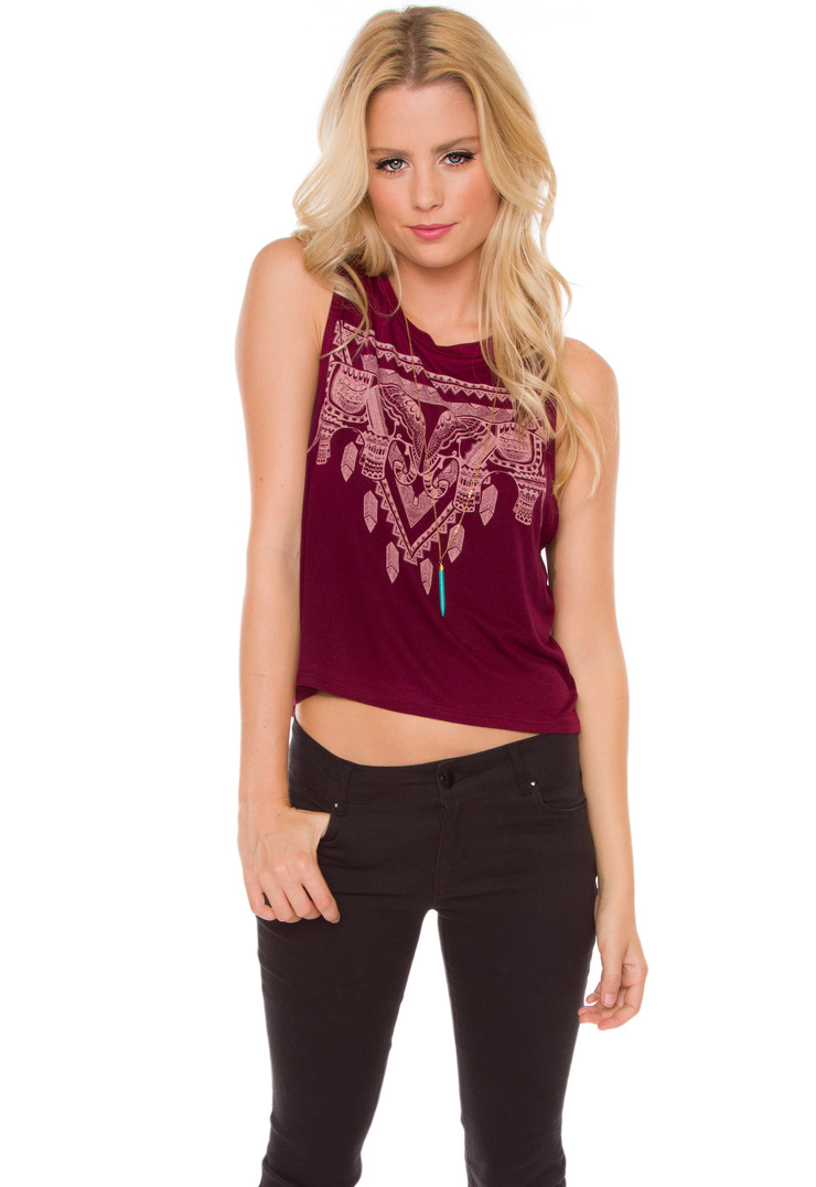 Picture of Allison Holton