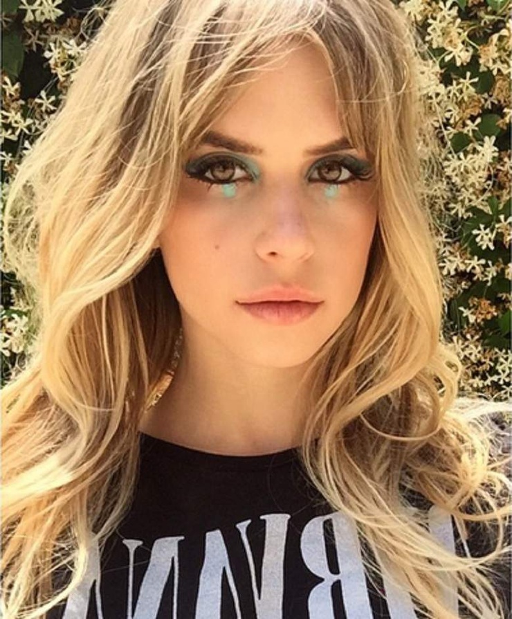 Picture of Carlson Young
