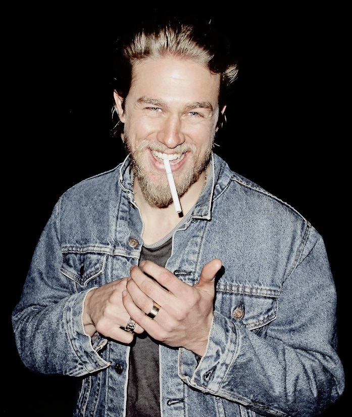 Charlie Hunnam picture