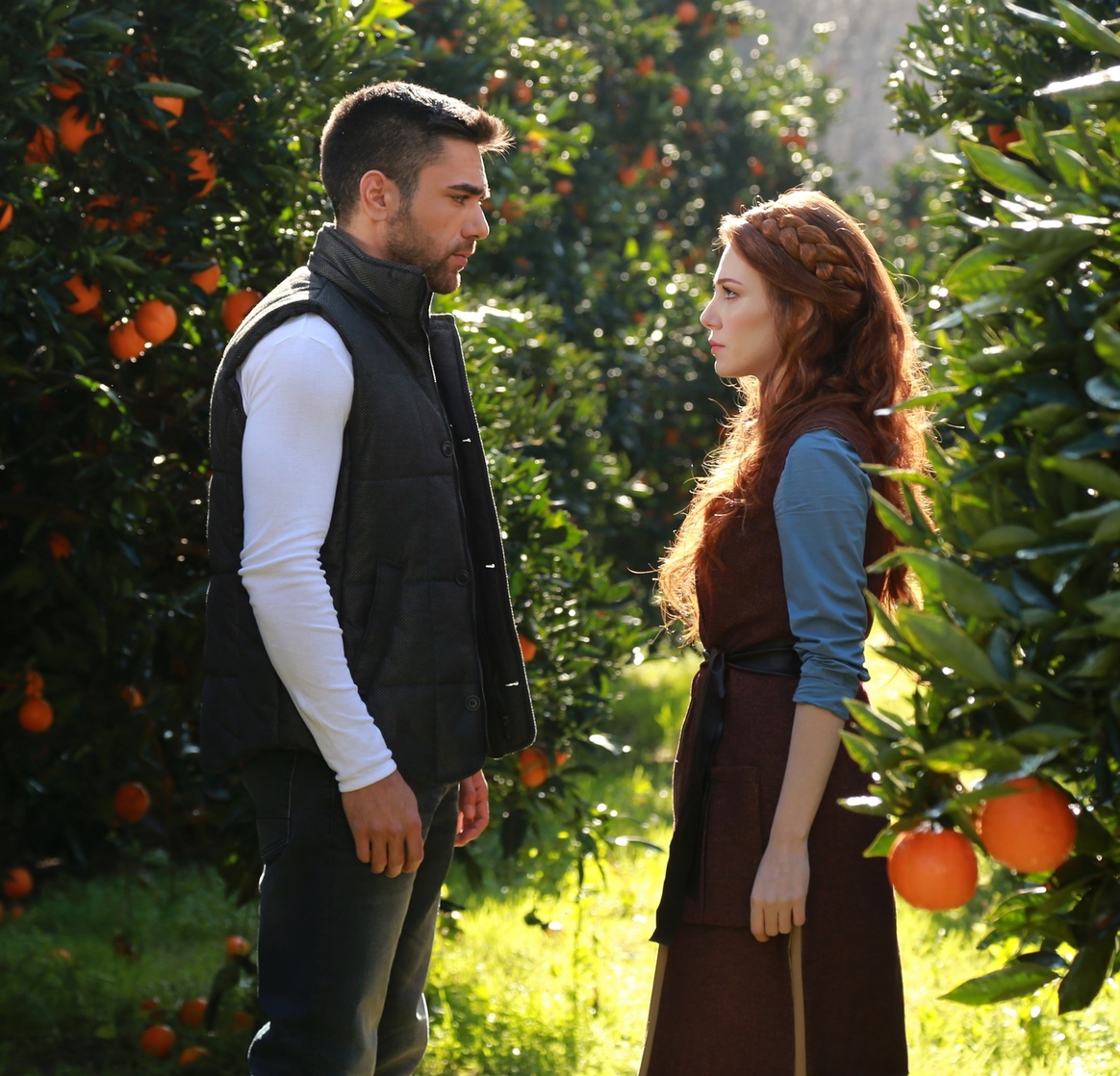 Picture of Elçin Sangu